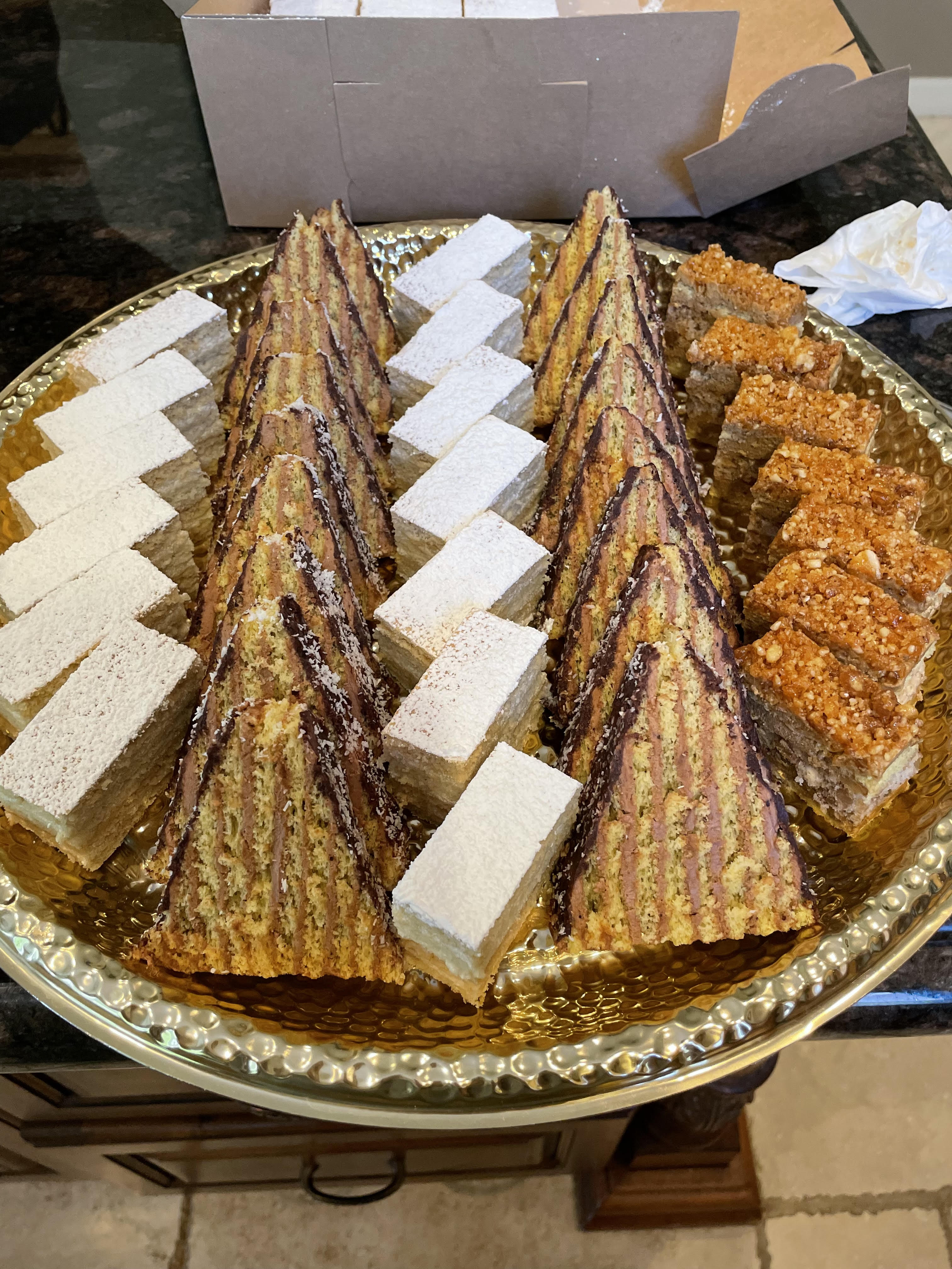Cakes & Pastries – Rosies Patisserie & Catering